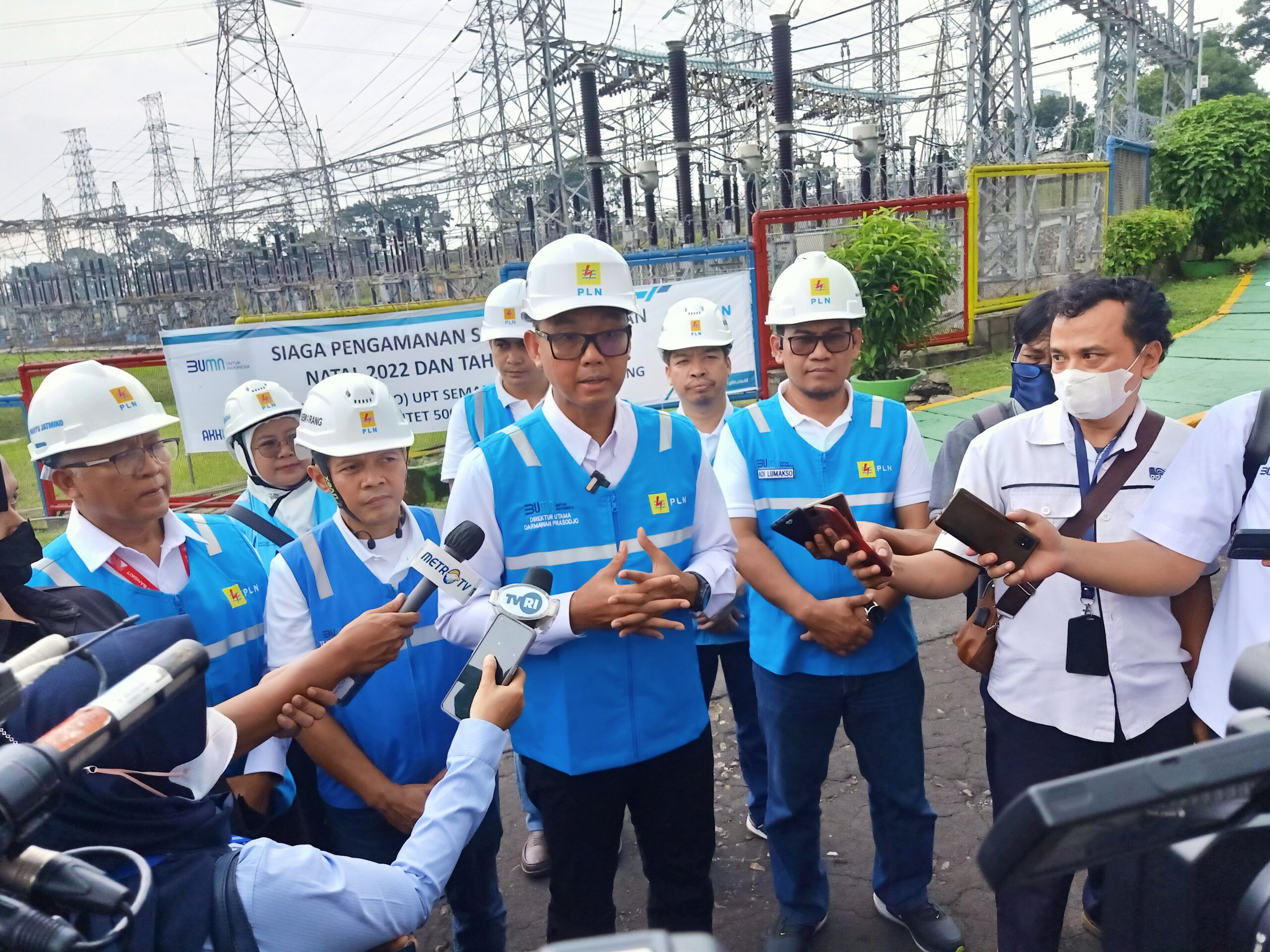 PLN Pastikan Pasokan Listrik Aman Saat Perayaan Malam Tahun Baru 2023 ... PLN Pastikan Pasokan Listrik Aman Saat Perayaan Malam Tahun Baru 2023 ...